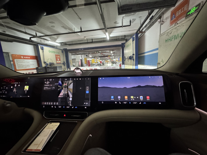 35w的奔驰glc和问界M8怎么选？_什么值得买